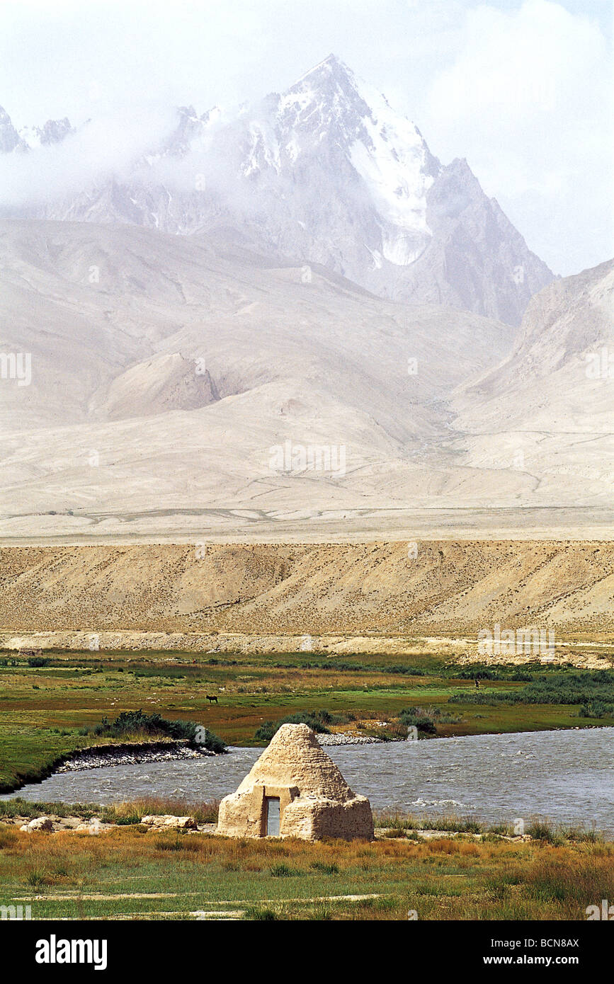 Kunlun station hi-res stock photography and images - Alamy