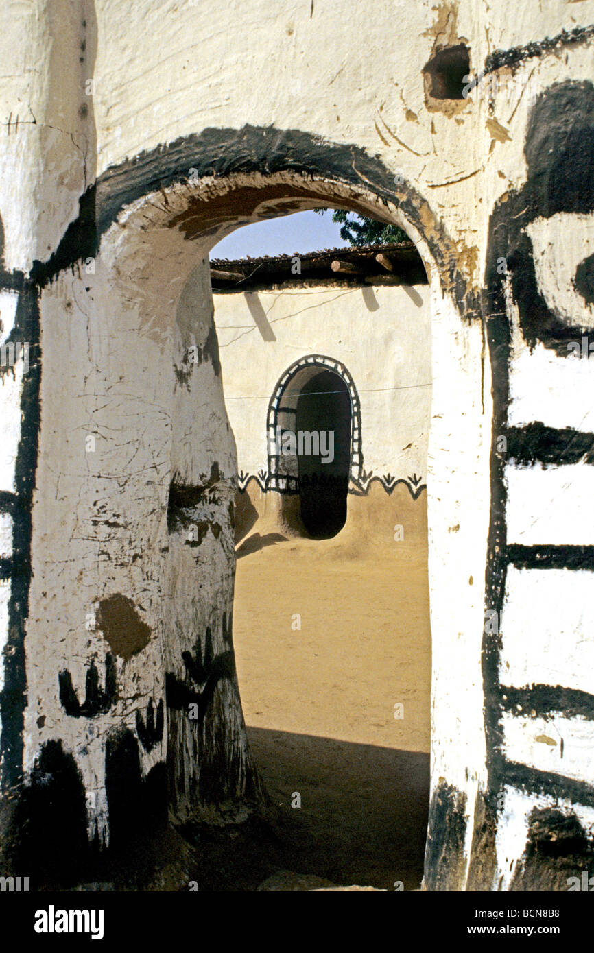 nubia sudan Nubian architecture Stock Photo - Alamy