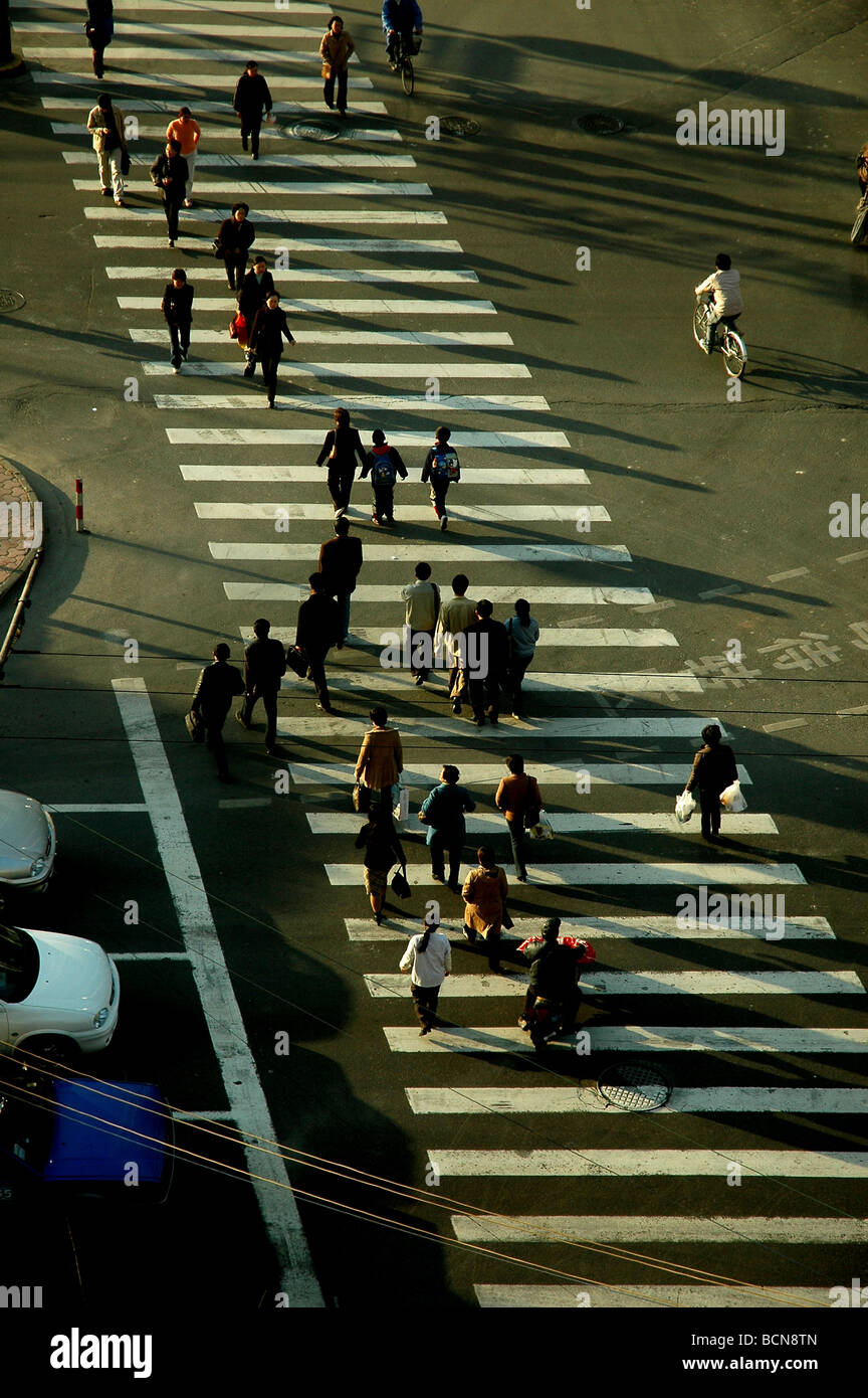 Pedestrian crossing street at an intersection, Shanghai, China Stock ...