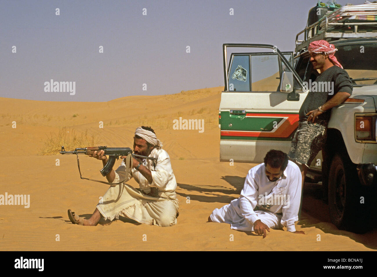 yemen hadramaut desert Stock Photo - Alamy