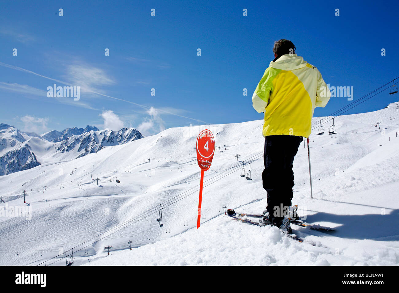 Cauterets in pyrenees mountains hi-res stock photography and images - Alamy