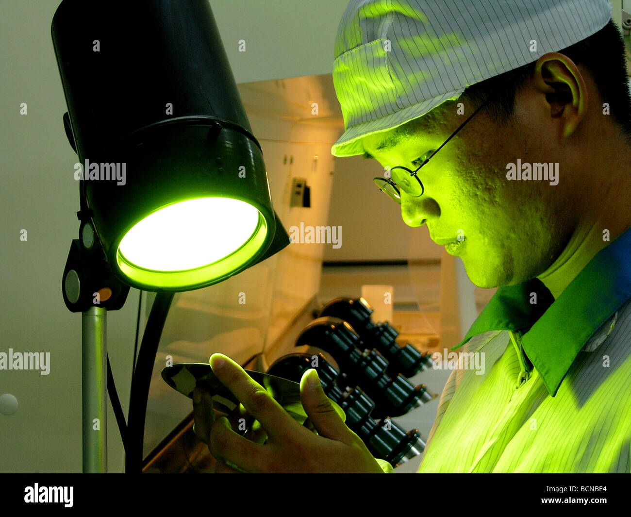 Microchip factory china hi-res stock photography and images - Alamy