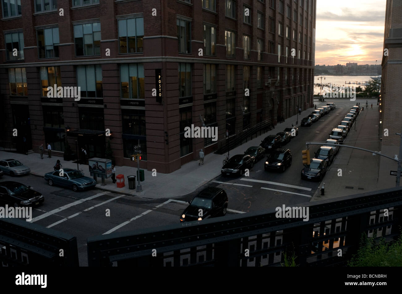 Highline view hi-res stock photography and images - Alamy