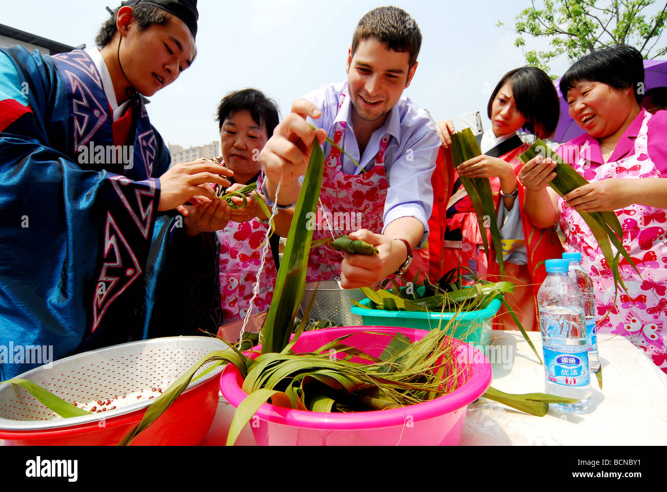 Tsung tse hi-res stock photography and images - Alamy