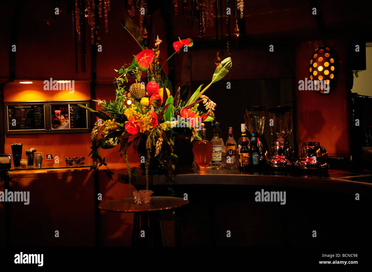 Tokyo nightlife ginza hi-res stock photography and images - Alamy