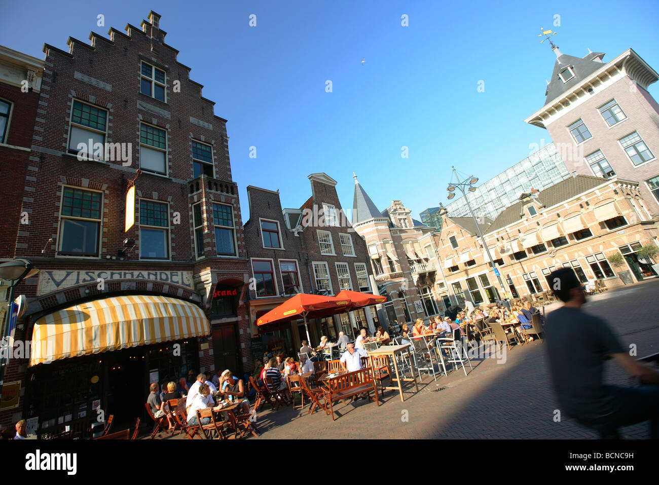 Haarlem, Noord North Holland, Netherlands. De grote Markt in summer ...