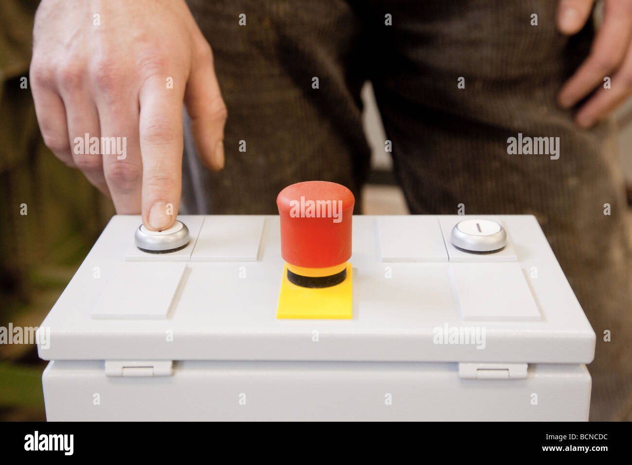 Emergency power off hi-res stock photography and images - Alamy