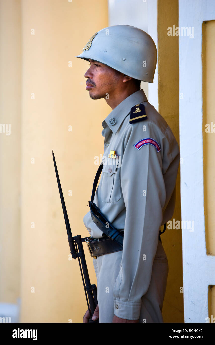 Cambodian cambodia uniform uniformed hi-res stock photography and ...