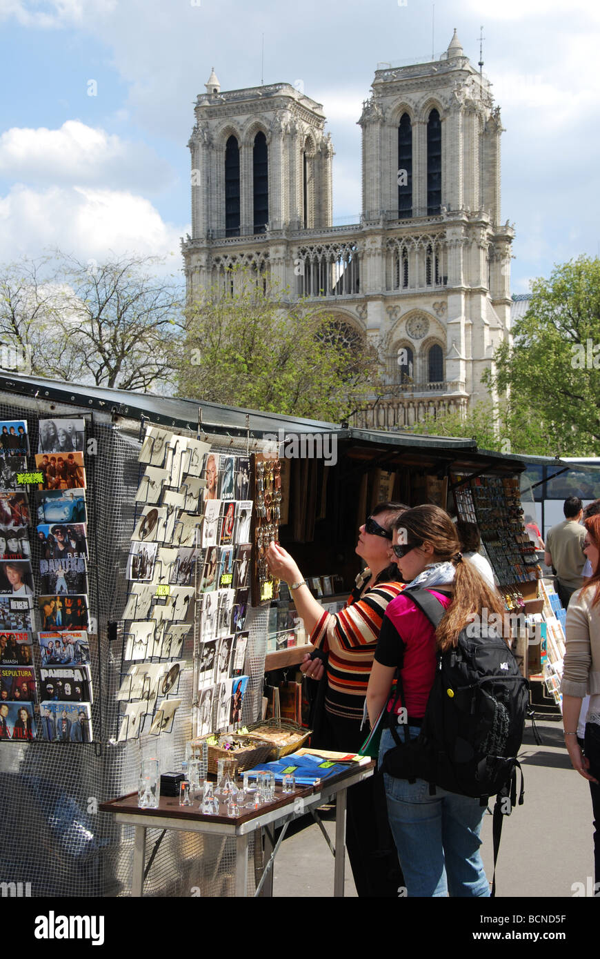 characteristic bookstalls along Seine Paris France Stock Photo - Alamy
