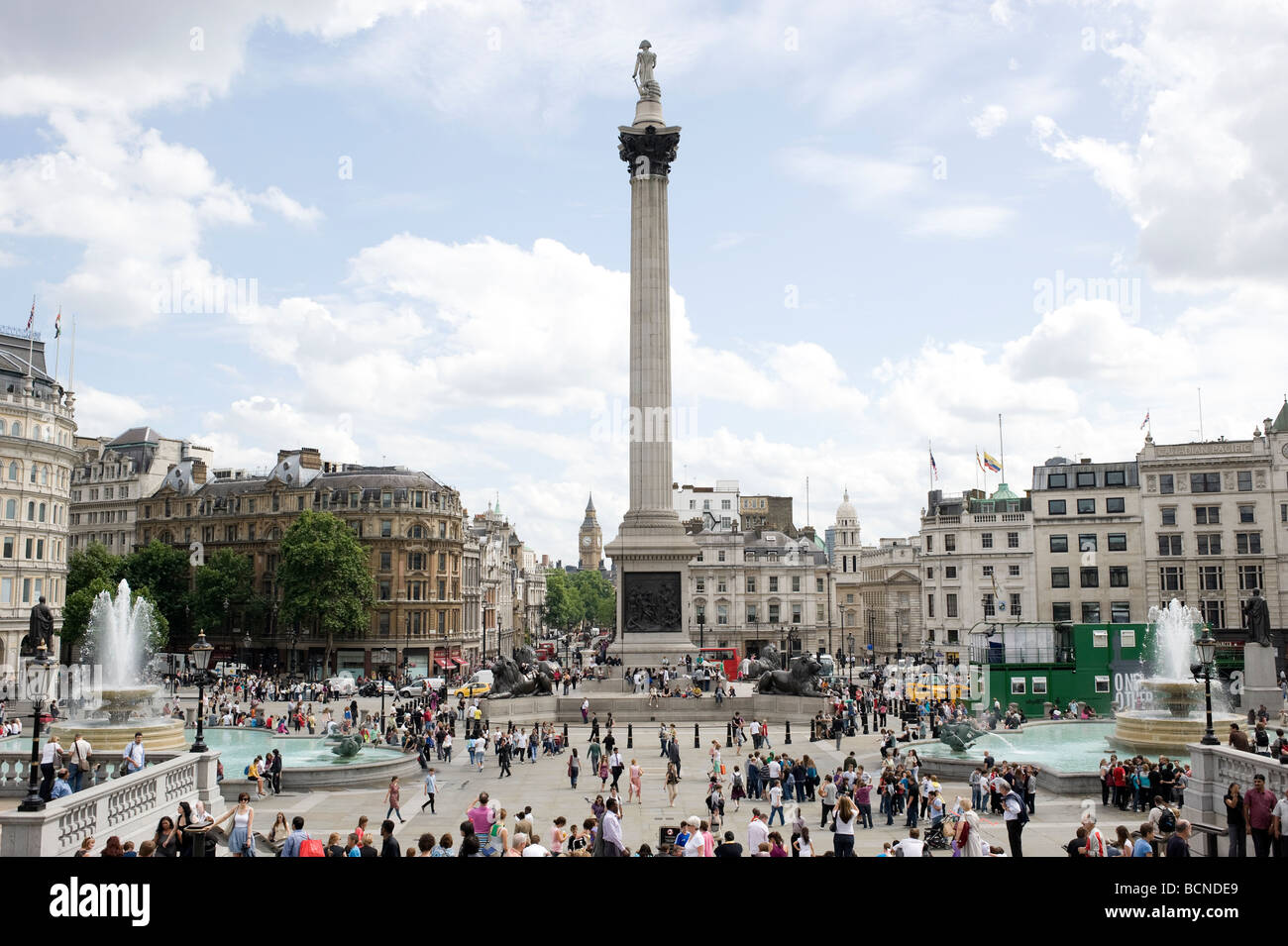 Tourists in Trafalgar Square London, England Stock Photo - Alamy