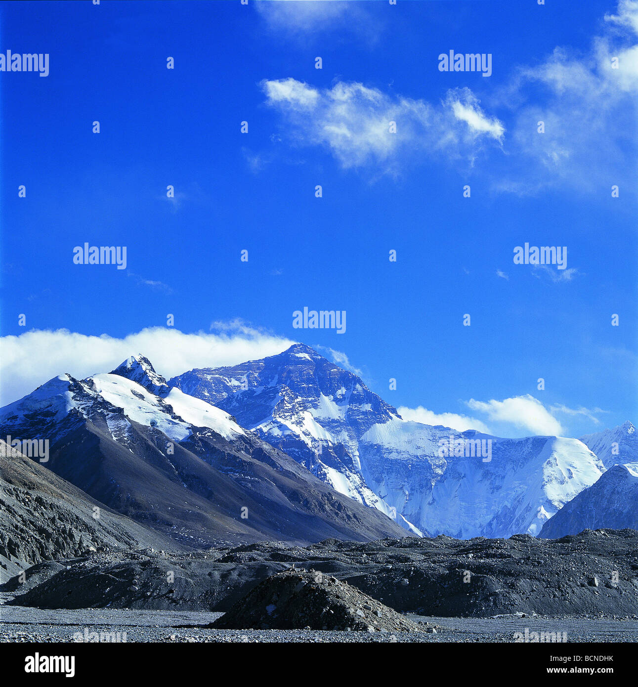 Mount Everest, Tibet, China Stock Photo - Alamy