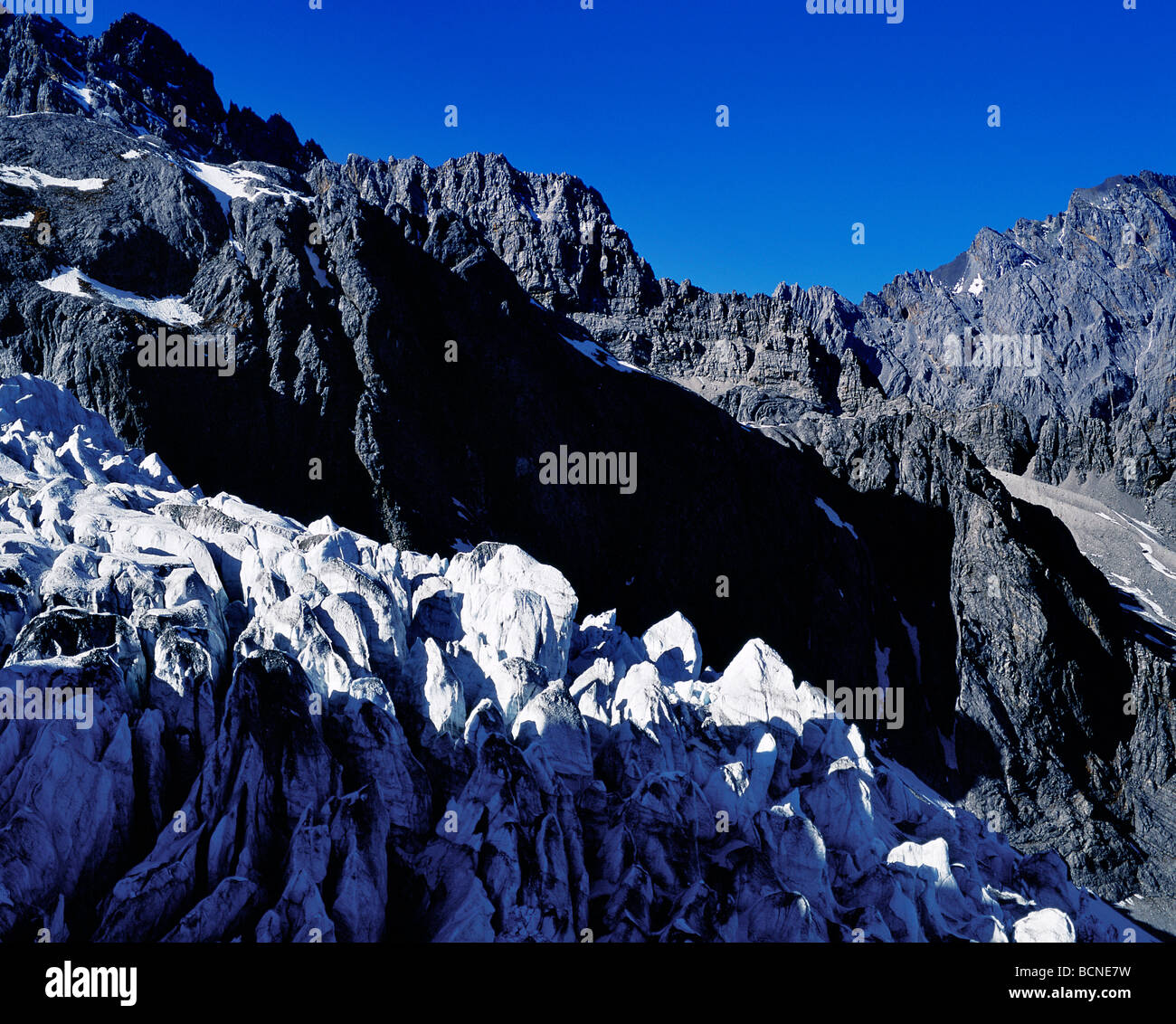 Mingyong Glacier High Resolution Stock Photography and Images - Alamy