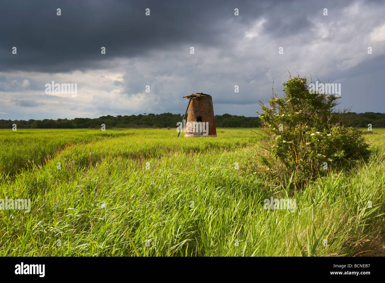 Walberswick windmill hi-res stock photography and images - Alamy