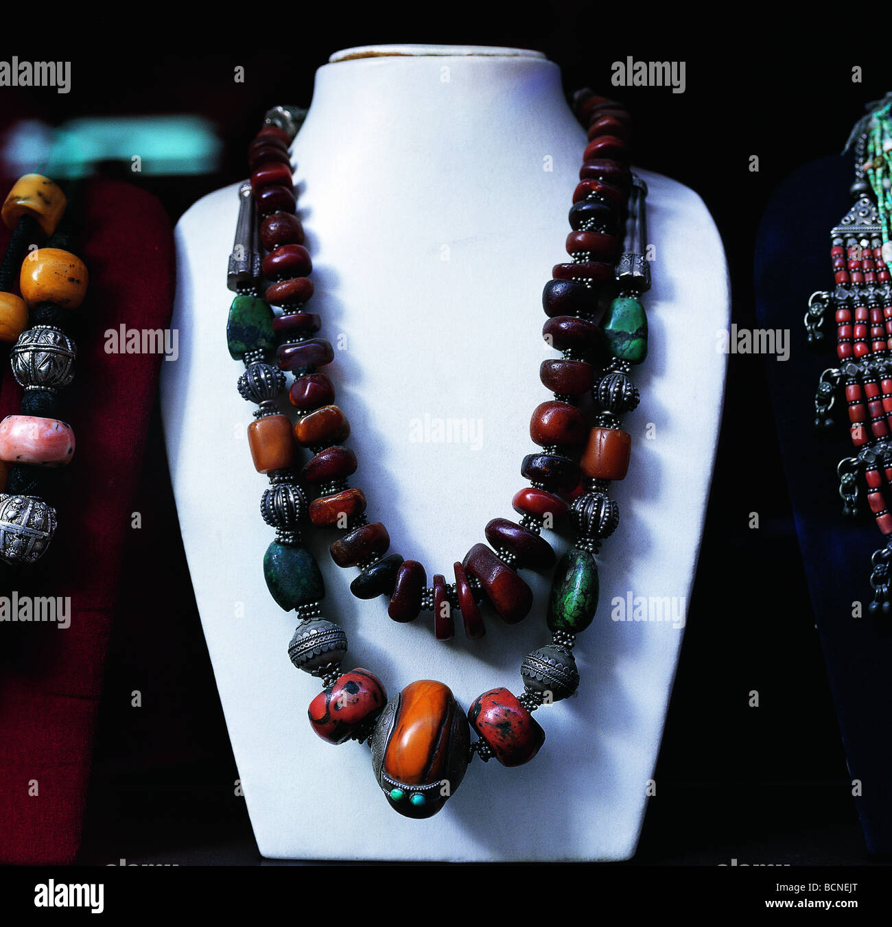 Tibet style hi-res stock photography and images - Alamy