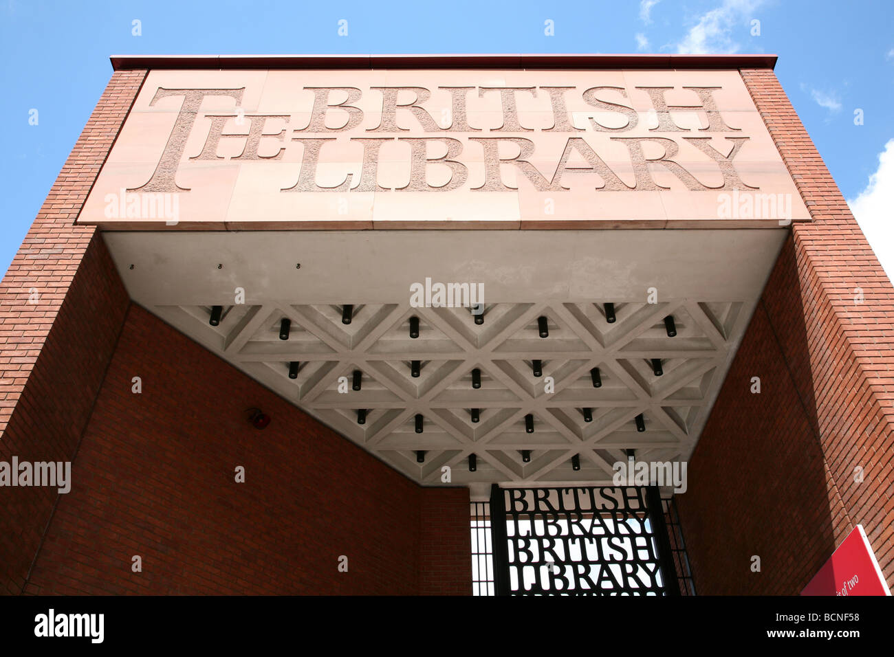 British Library, Euston Road, London Stock Photo - Alamy
