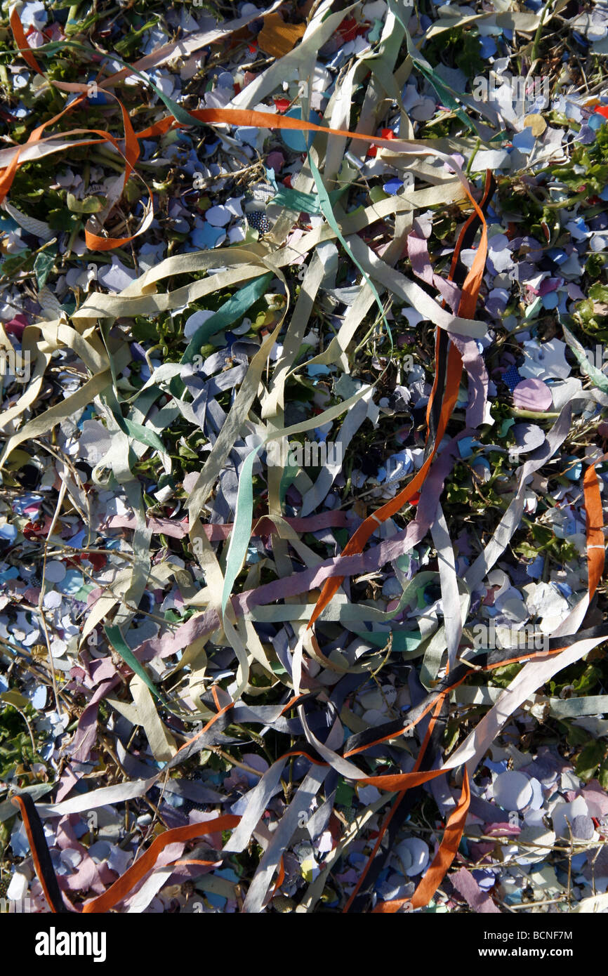 Confetti on ground glitter hi-res stock photography and images - Alamy