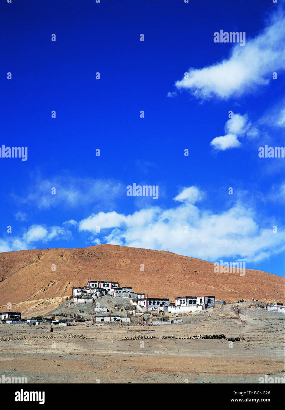 Tibetan village in Tingri County, Shigatse Prefecture, Tibet Autonomous ...