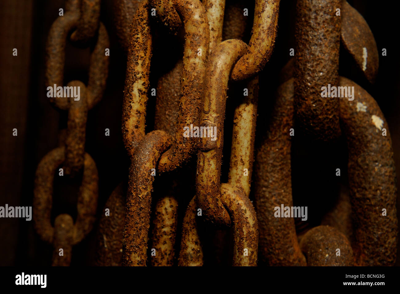 Rusty chains close up Stock Photo - Alamy