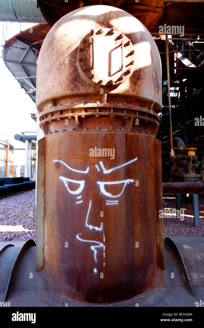 798 art district graffiti hi-res stock photography and images - Alamy