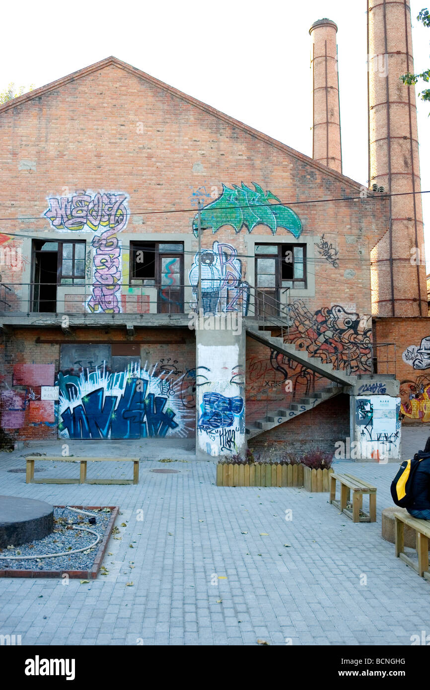 Graffiti on old factory building, 798 Art District, Bejing, China Stock ...