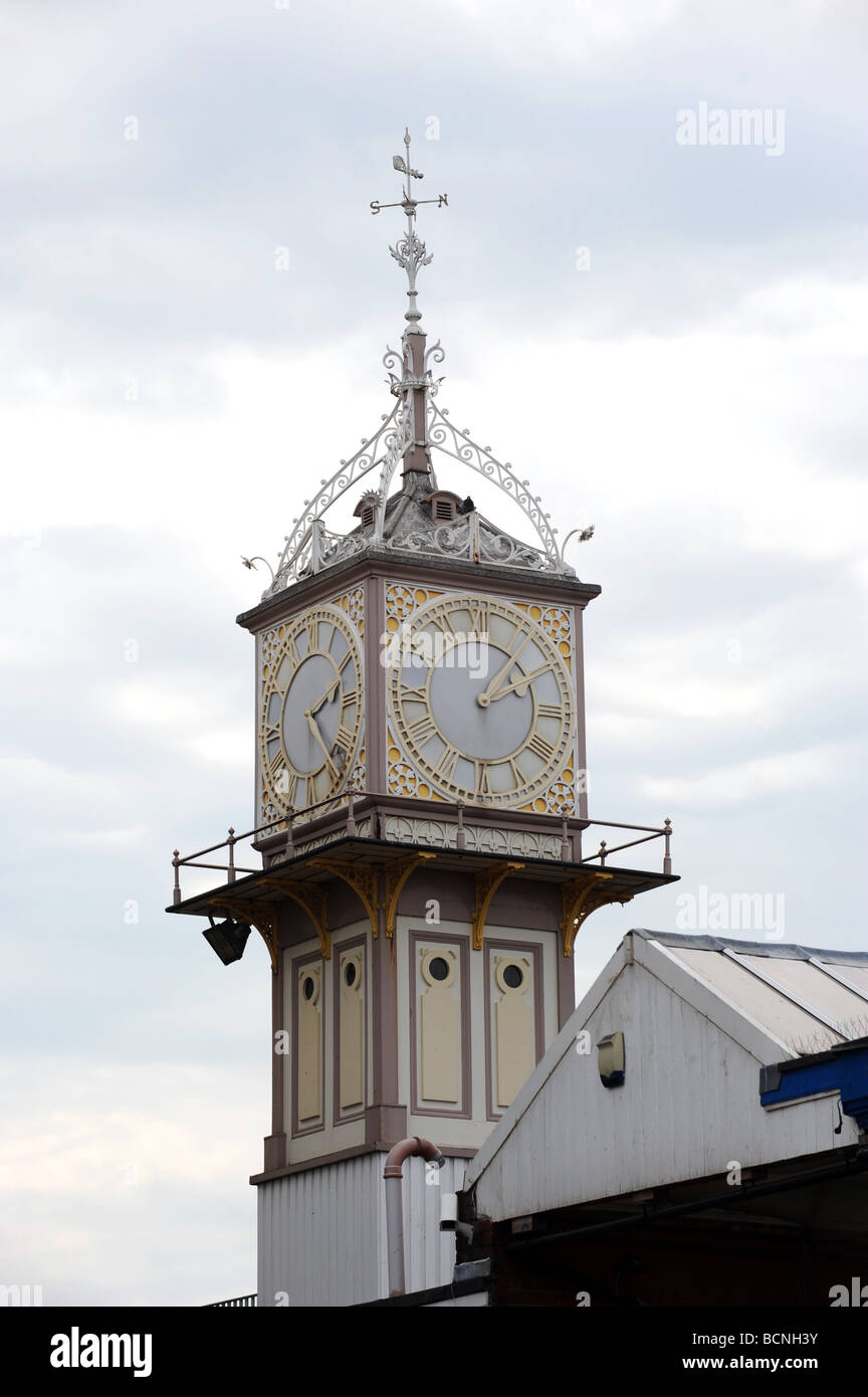 The clock tower on cleethorpes railway station by the beach Stock Photo ...