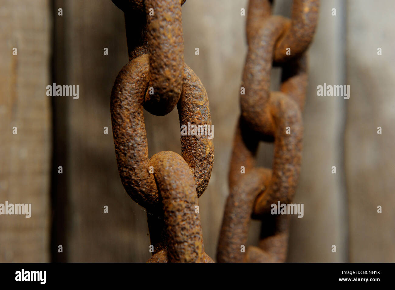 Rusty chains close up Stock Photo - Alamy