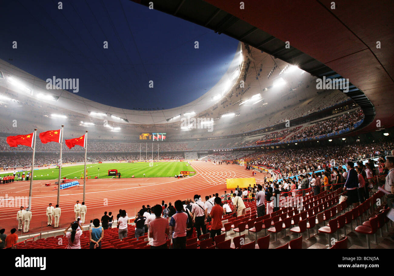 Track and field games hi-res stock photography and images - Alamy