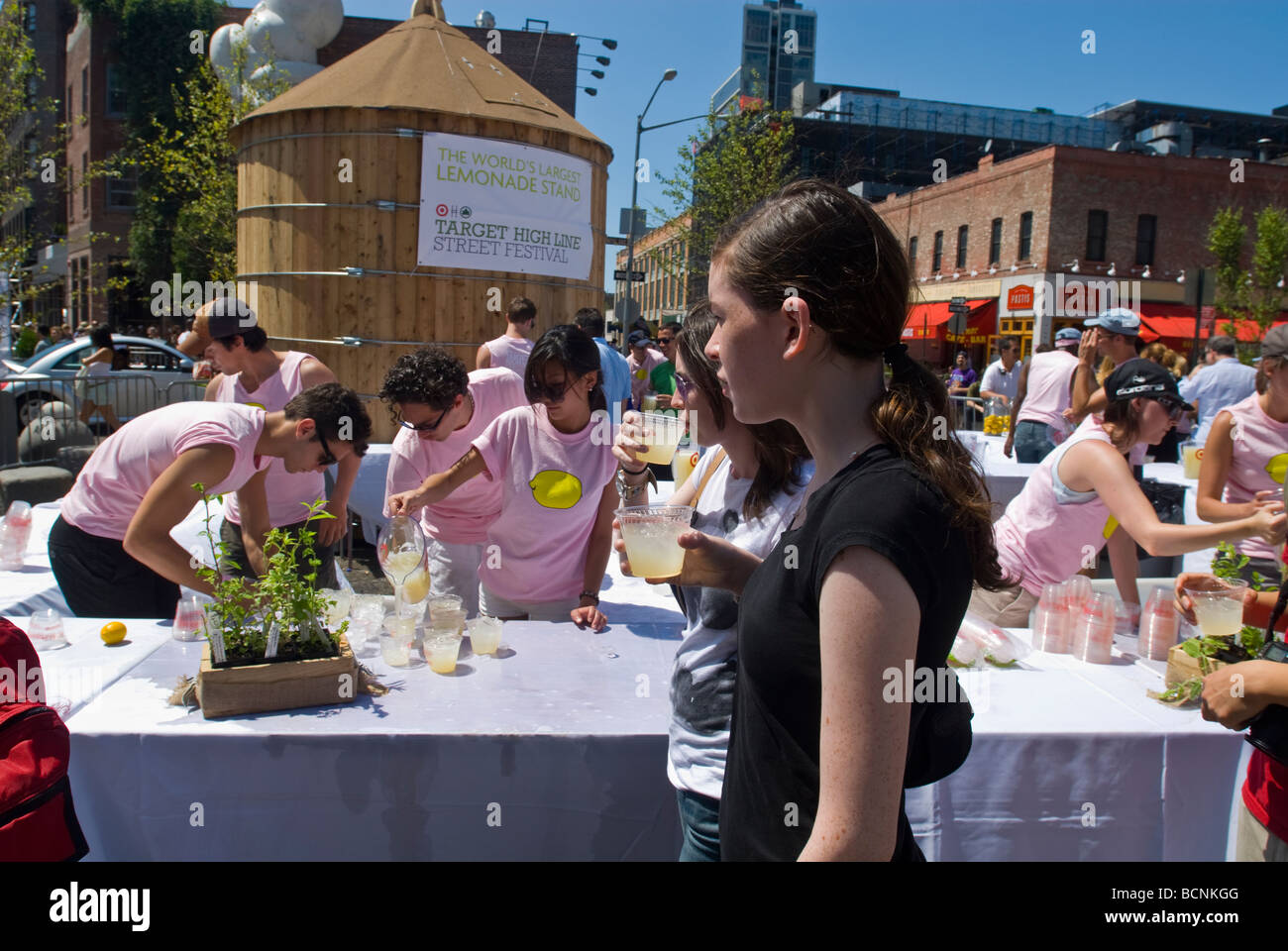 Visitors enjoy free lemonade at the Worlds Largest Lemonade Stand in ...