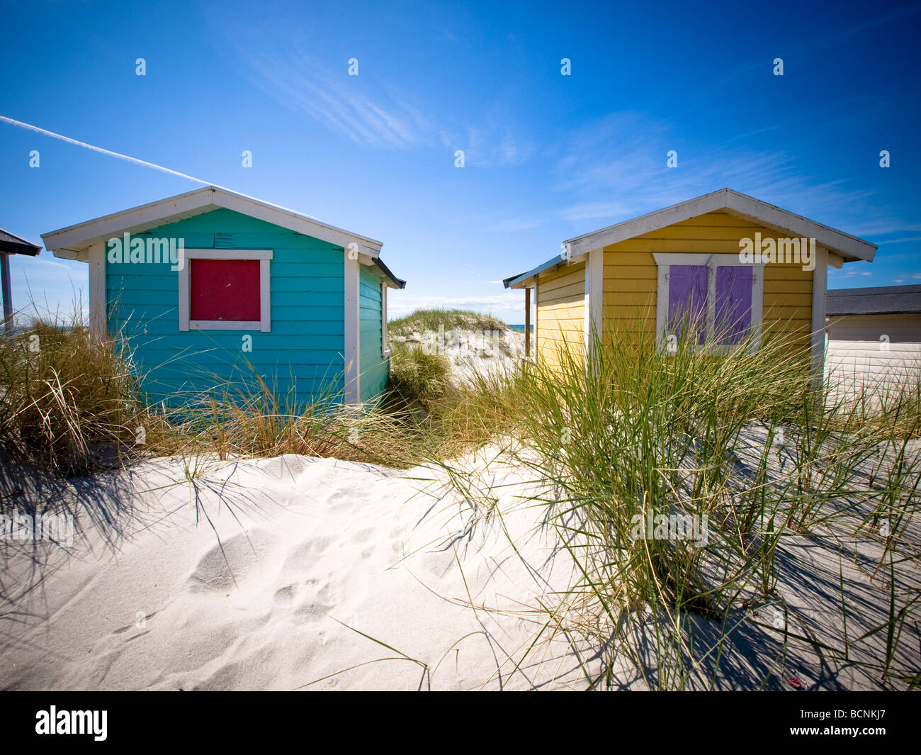 Colourful beach huts line the Oresund in Skanor-Falsterbo, Sweden Stock ...