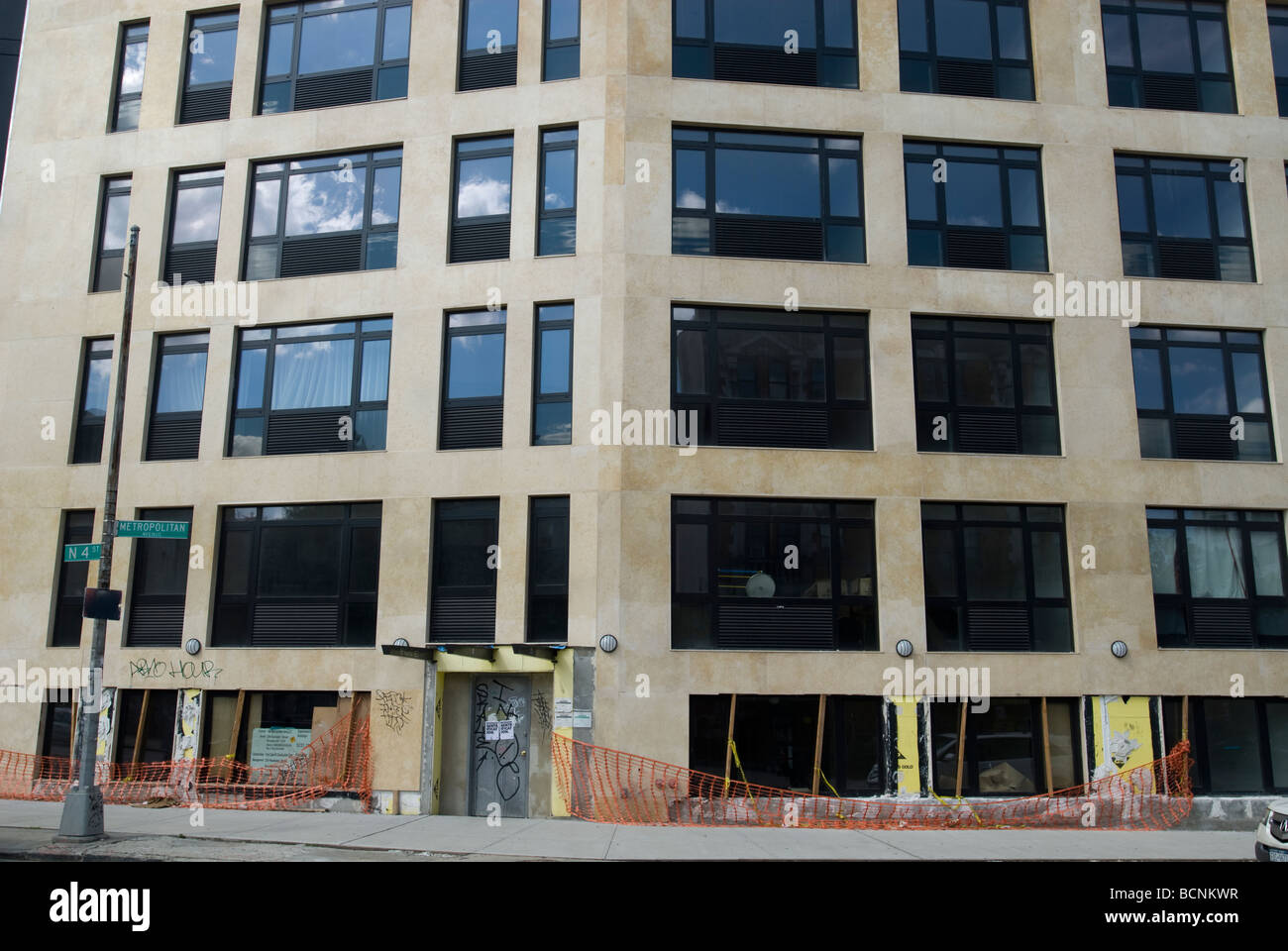 Stalled construction hi-res stock photography and images - Alamy