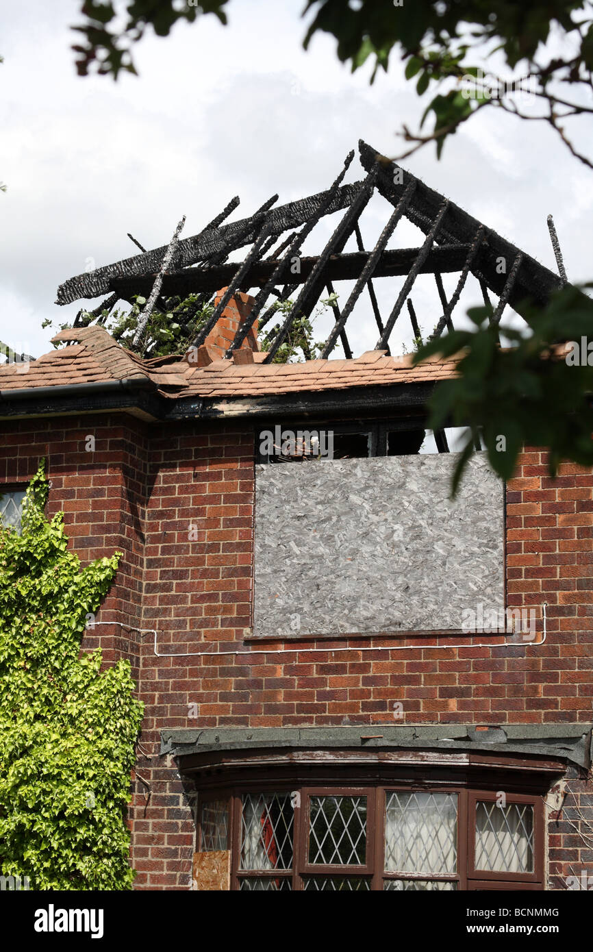 A fire damaged house Stock Photo - Alamy