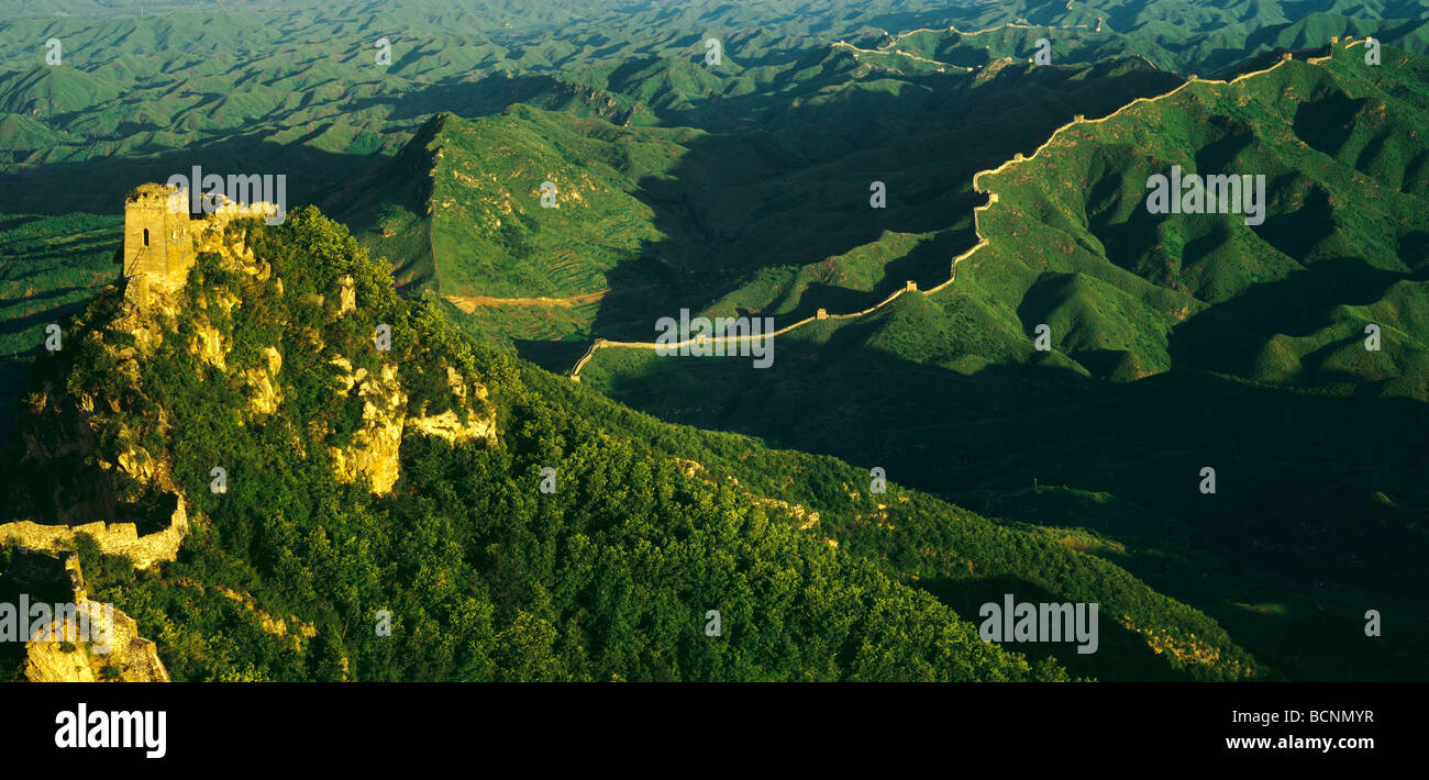 Great wall of china simatai fairy tower hi-res stock photography and ...