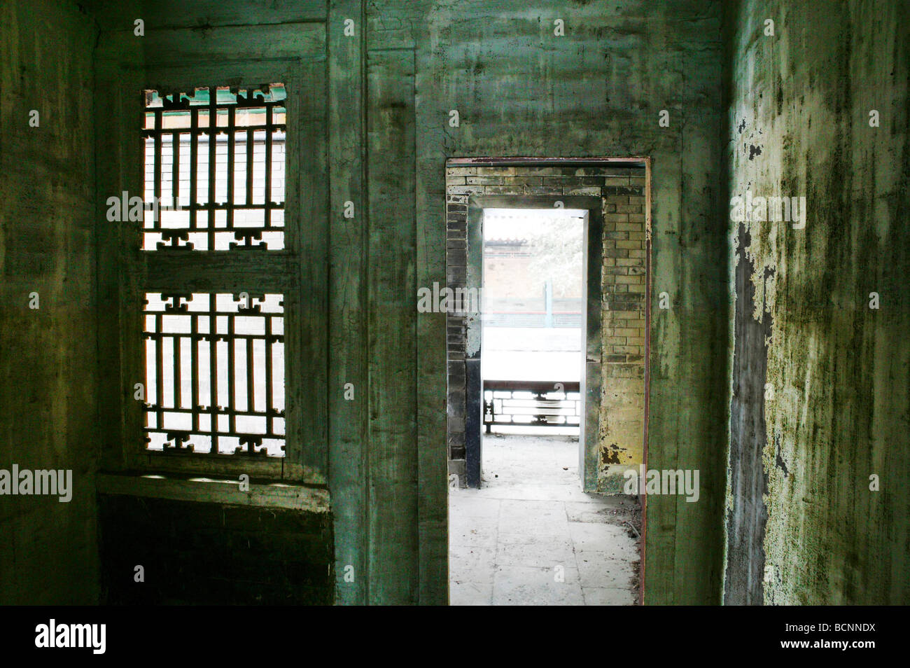 Palace room in a palace not open to public, Forbidden City, Beijing ...