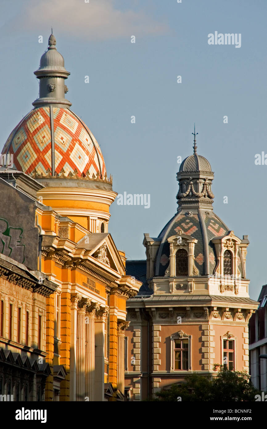 Cosmopolitan cities hi-res stock photography and images - Alamy