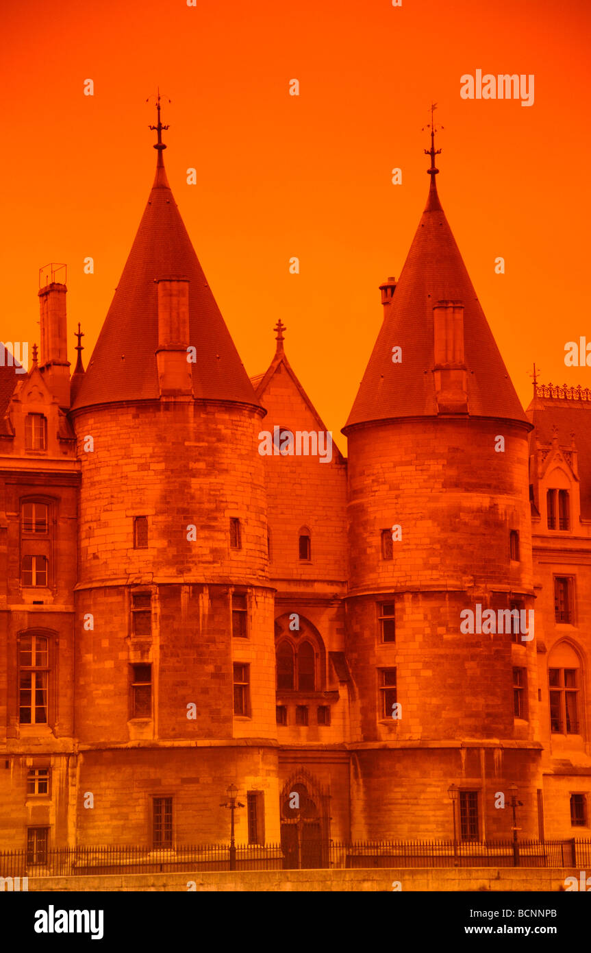 Conciergerie in Paris at sunset Stock Photo - Alamy