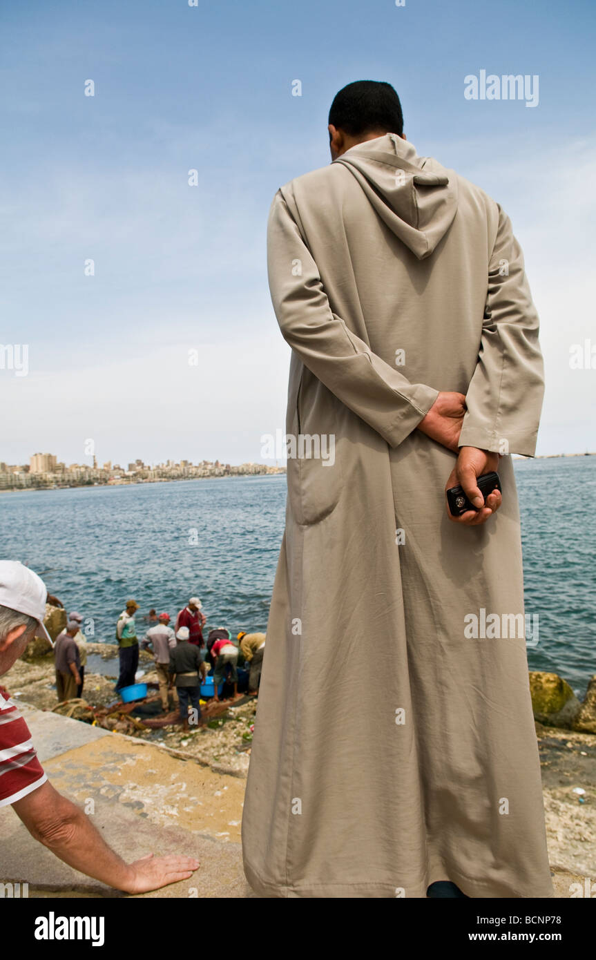 Walking on the beautiful promenade in Alexandria Egypt Stock Photo - Alamy