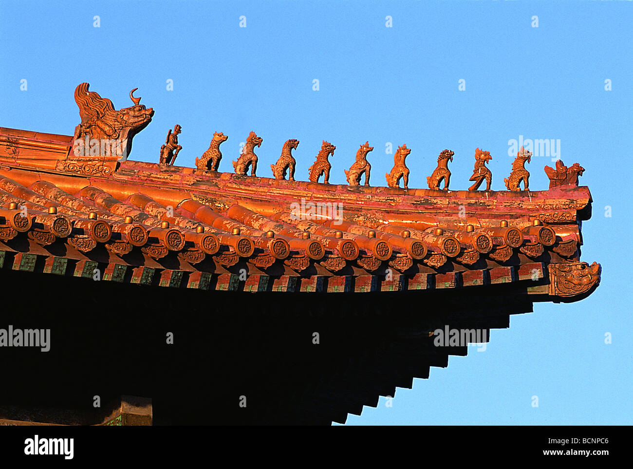 Magical Beasts on the cornice of a traditional building in Forbidden ...