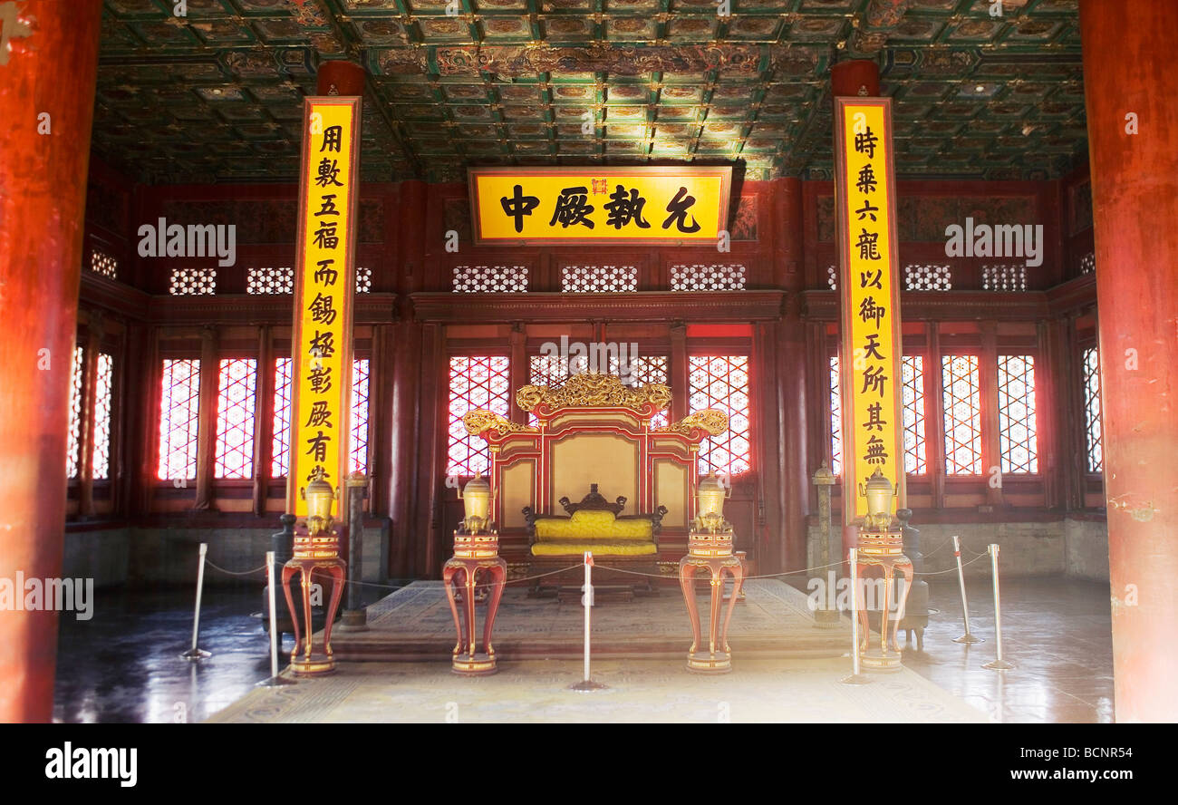 Imperial throne in Hall of Preserving Harmony, Forbidden City, Beijing ...