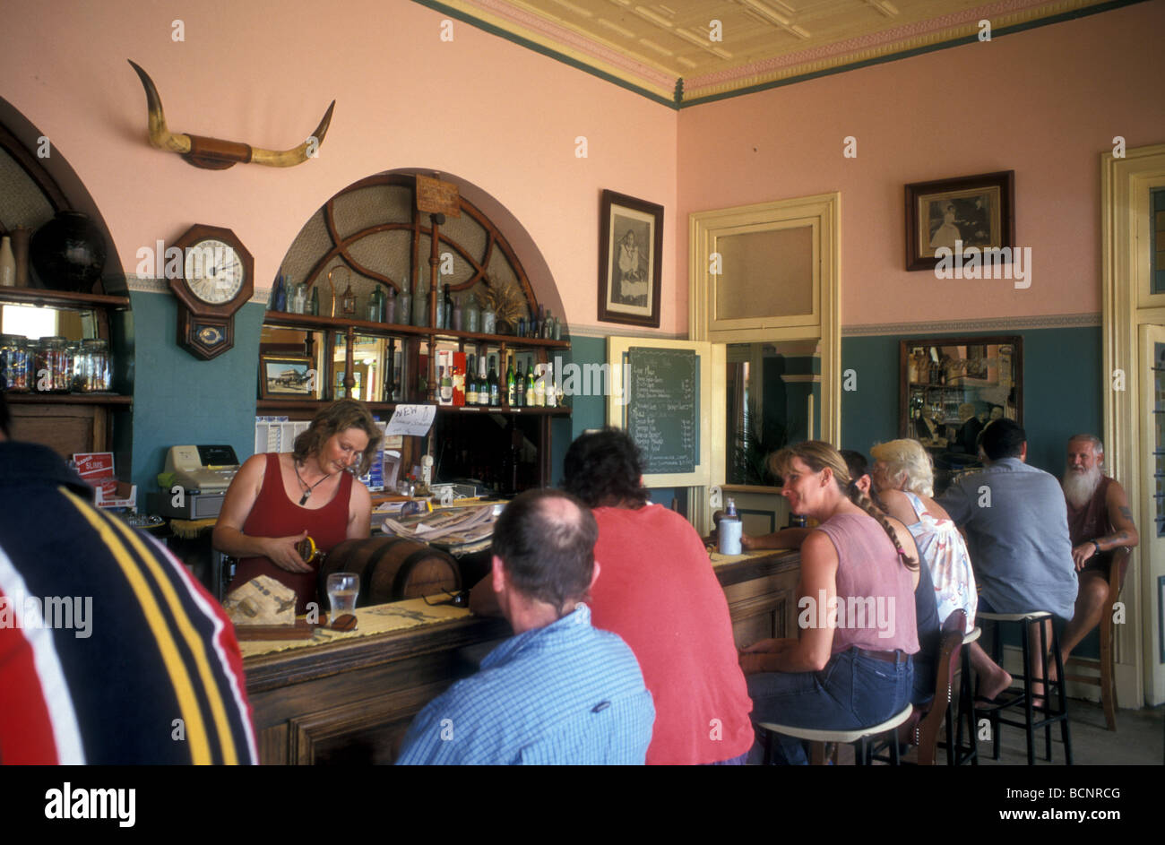 railway hotel bar ravenswood queensland australia Stock Photo - Alamy