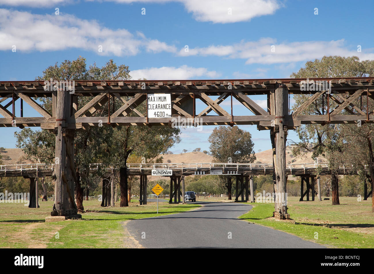 Historic Timber Railway Bridge 1903 and Prince Alfred Bridge Viaduct ...
