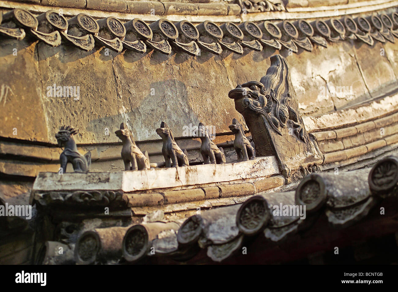 Architecture details in Fayuan Temple, Beijing, China Stock Photo - Alamy