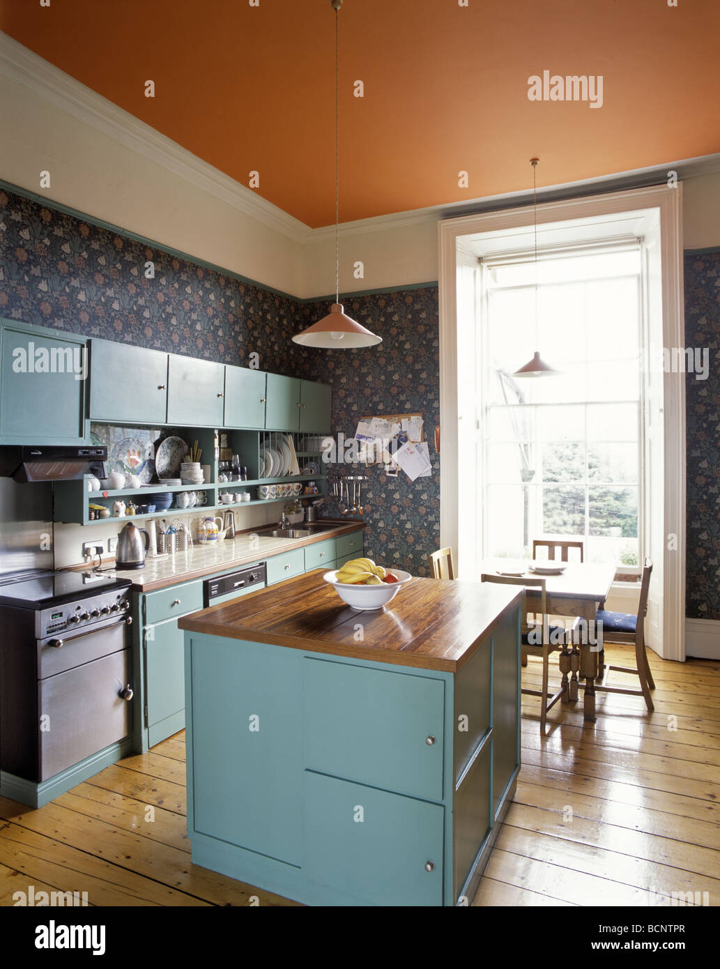 Kitchen in Georgian house Stock Photo - Alamy