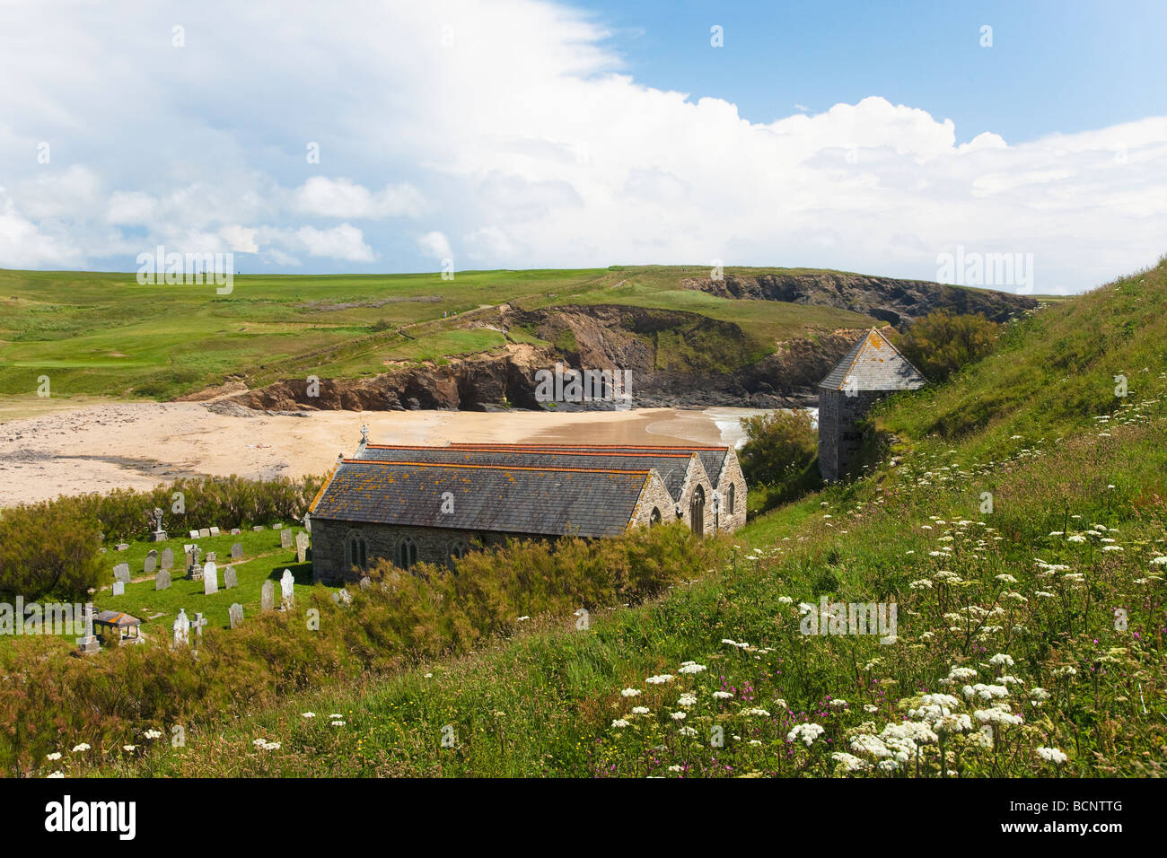 Church of St Winwaloe Gunwalloe and Church Cove on sunny summers day ...