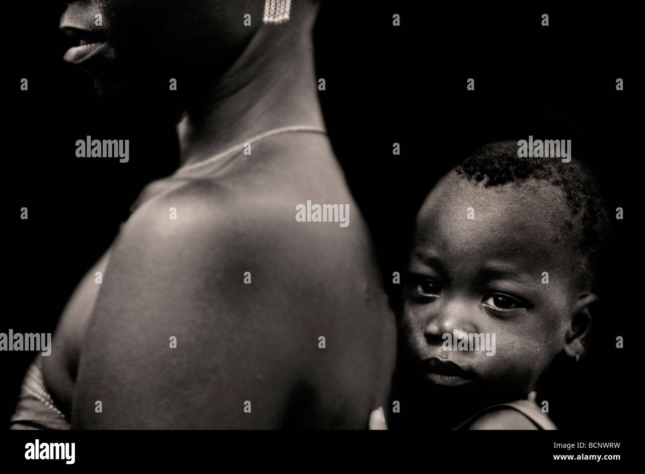 Senegal dakar girls hi-res stock photography and images - Alamy