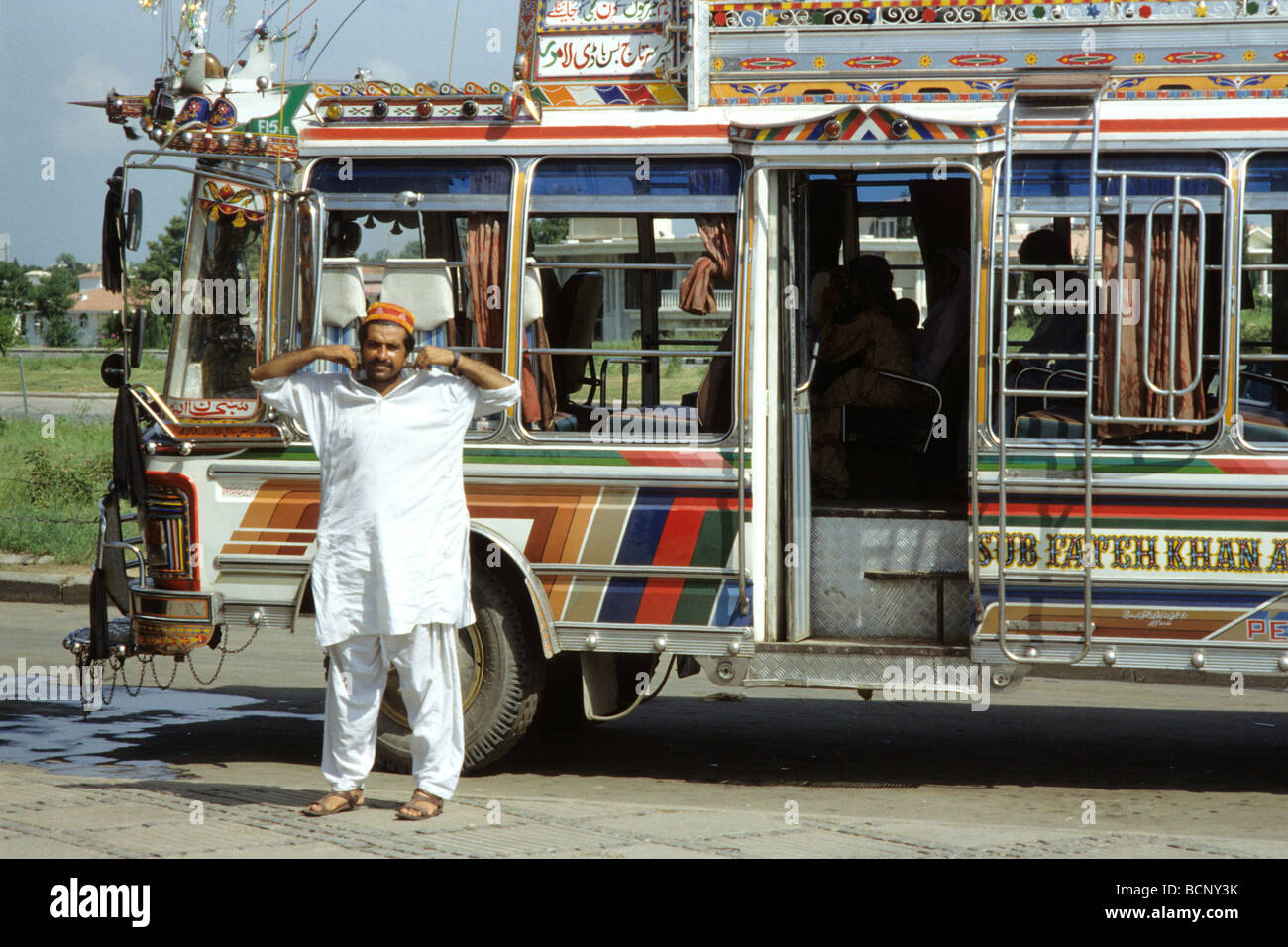pakistan islamabad driver Stock Photo - Alamy