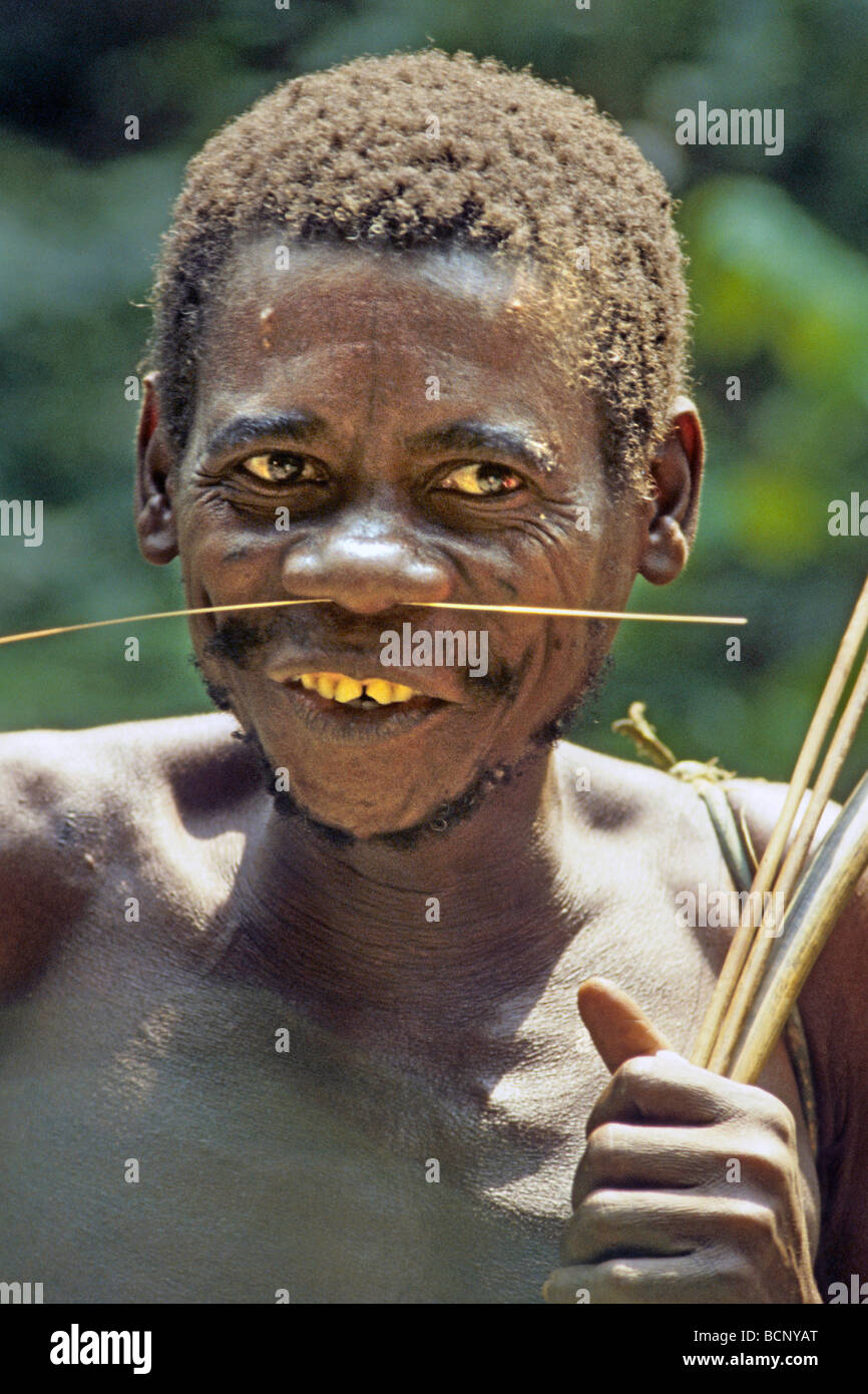 Africa zaire people pygmy man hi-res stock photography and images - Alamy