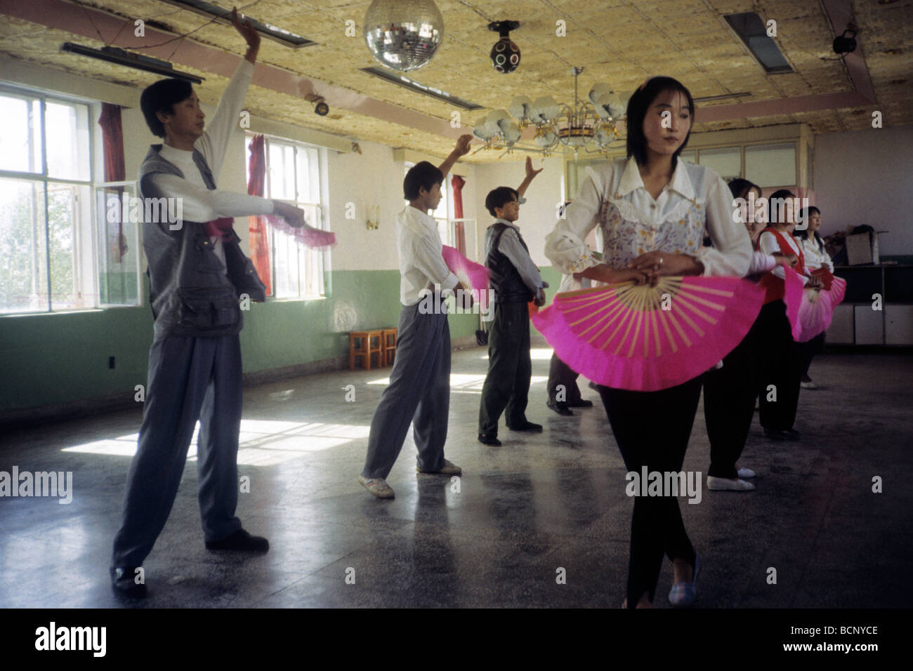 qinghai tibet Tests of dance to Dulan Stock Photo - Alamy