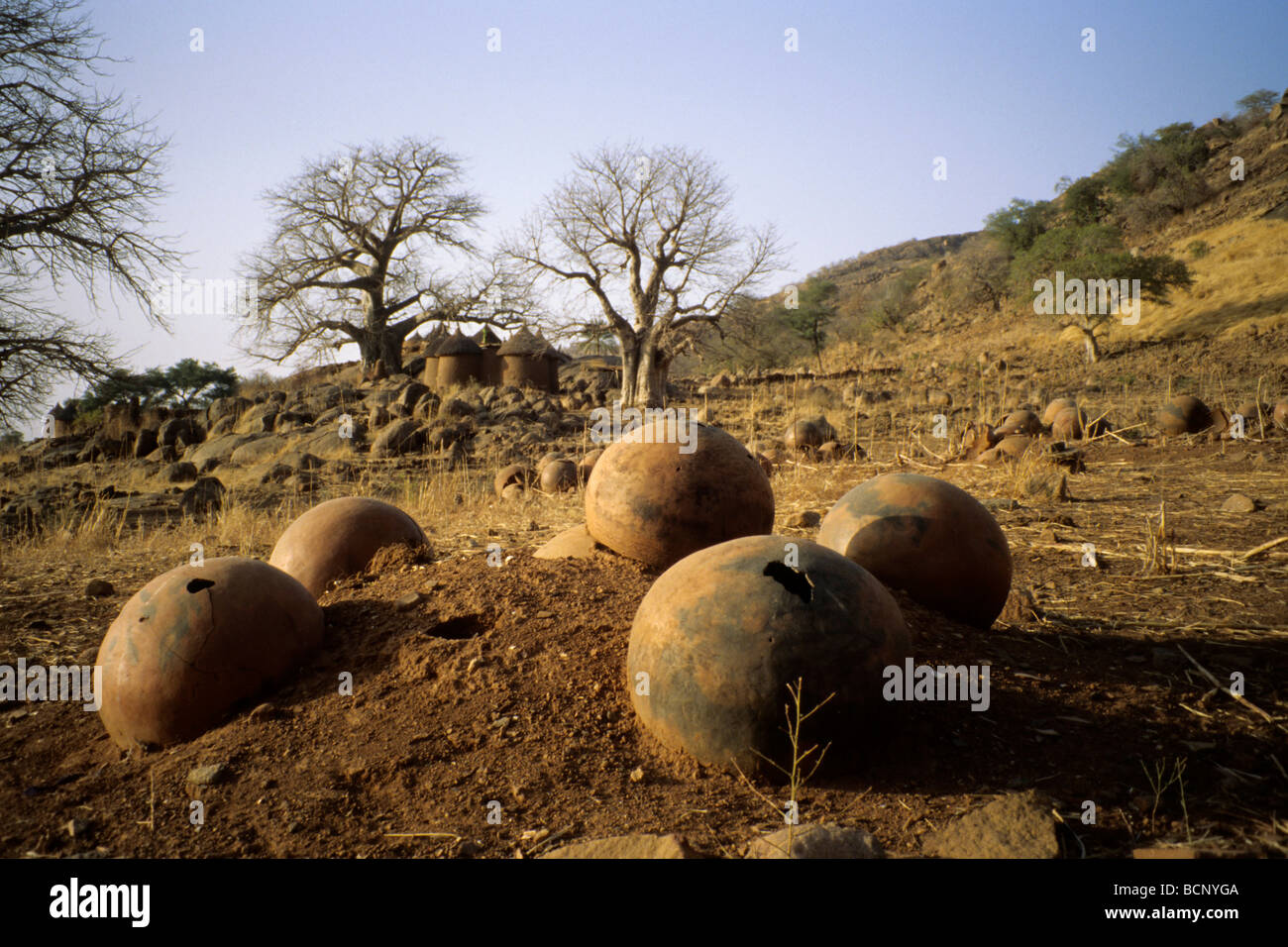 sudan nuba people Stock Photo - Alamy