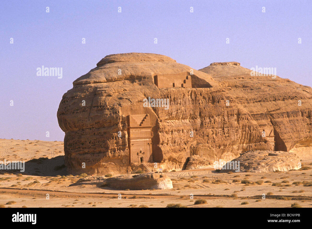 saudi arabia madain ruins Stock Photo - Alamy