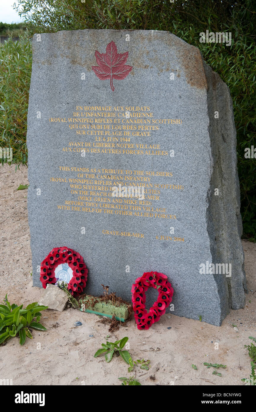 Juno beach memorial hi-res stock photography and images - Alamy